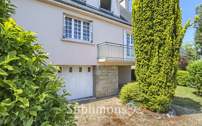 Maison à vendre - Vannes, Gare - 8 pièces - 5 chambres