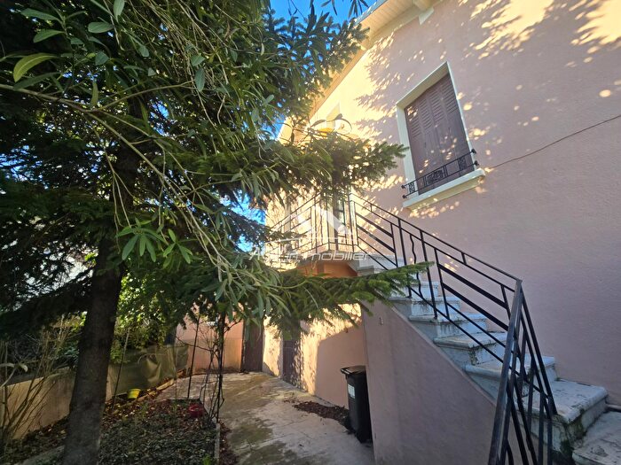 Maison à vendre - Alès, Brésis, Prés Rasclaux - 10 pièces - 5 chambres