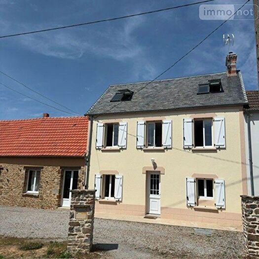 Saint-Symphorien-le-Valois - Maison 3 pièces à vendre