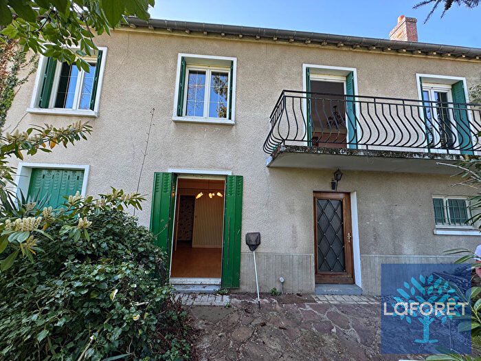 Maison à vendre - Étampes, Saint-Michel, Croix de Vernailles - 6 pièces - 4 chambres