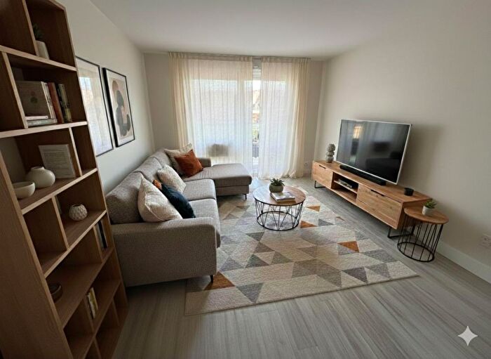 Appartement à vendre - Marly-le-Roi, Montval, Côteaux - 3 pièces - 2 chambres