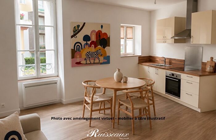 Maisons à vendre et appartements à louer - 3