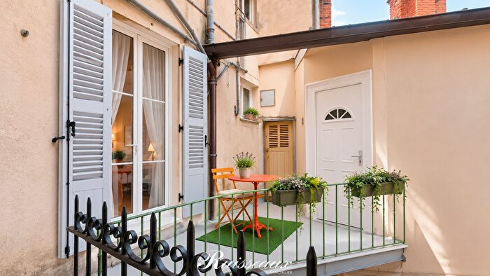 Appartement 2 pièces à Dijon, Centre-ville, à vendre