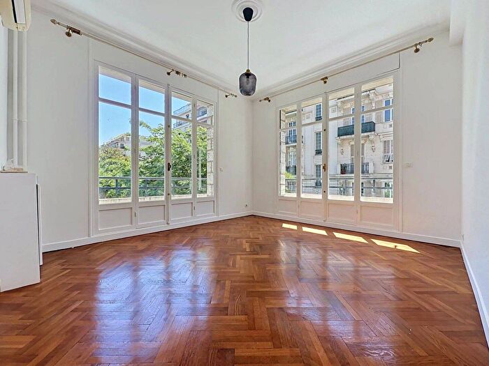 Libération, Nice - Appartement 3 pièces à louer