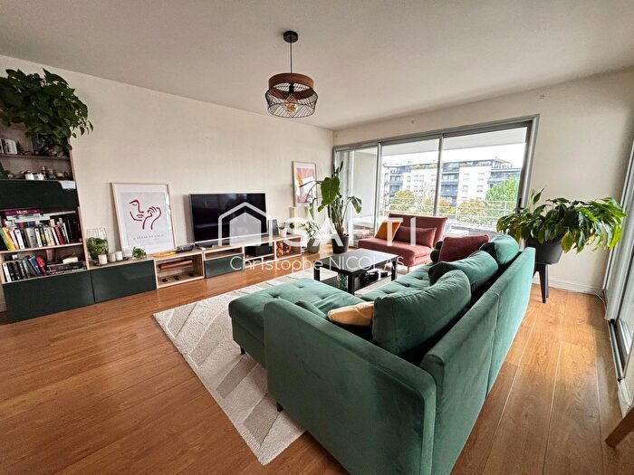 Appartement à vendre - Bruges, Tasta Sud, Petit Bruges, Béquigneaux - 3 pièces - 2 chambres