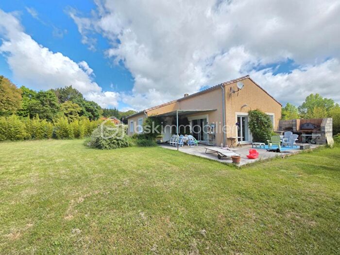 Maison 5 pièces à vendre à Blandas