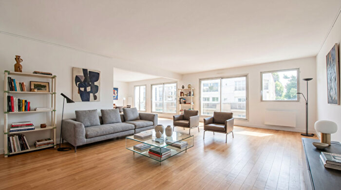 Appartement 6 pièces à Neuilly-sur-Seine, Parc de Neuilly, à vendre