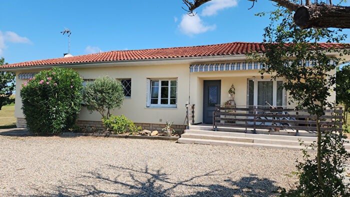 Maison à vendre - Seyches - 5 pièces - 4 chambres