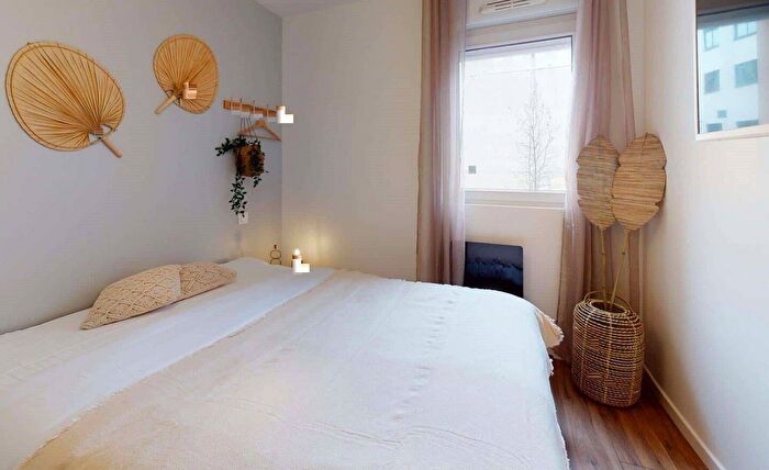 Appartement à louer - Saint Clément-Jardin des Plantes-Grammont, Rouen - 1 pièce