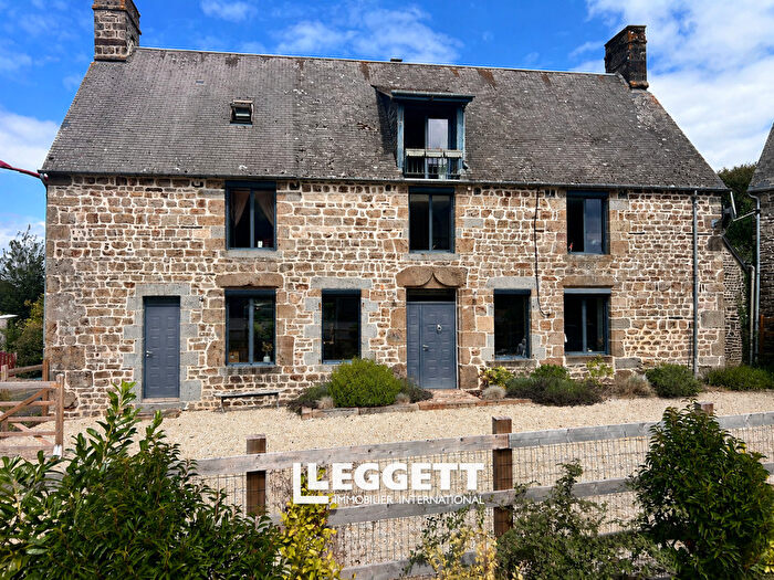 Saint-Cornier-des-Landes - Maison 6 pièces à vendre