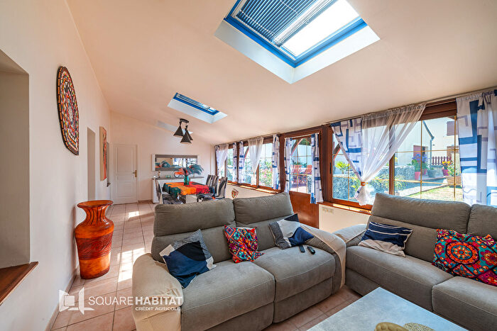 Maison à vendre - Château-Gontier - 7 pièces - 3 chambres