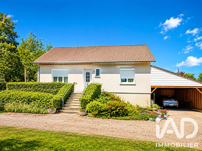 Maison 4 pièces à Alligny-Cosne, à vendre