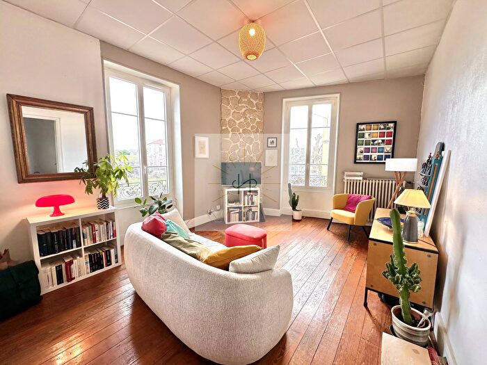 Appartement à vendre - Montélimar - 3 pièces - 2 chambres