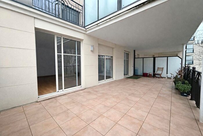 Appartement à louer - Saint-Maur-des-Fossés, Adamville - 4 pièces - 2 chambres