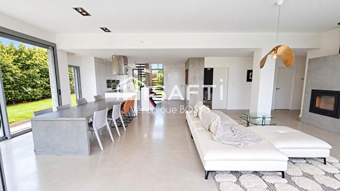 Dompierre-sur-Yon - Maison 6 pièces à vendre