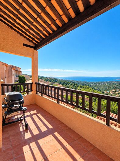 Appartement 3 pièces à Roquebrune-sur-Argens, Les Issambres, La Vigie, Les Dolmens, Plages, Calanques, à vendre