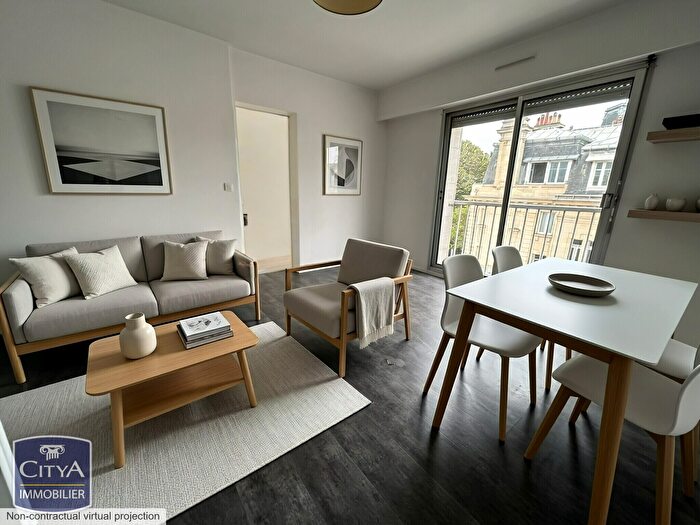 Appartement 2 pièces à Le Mans, République, Jacobins, à vendre
