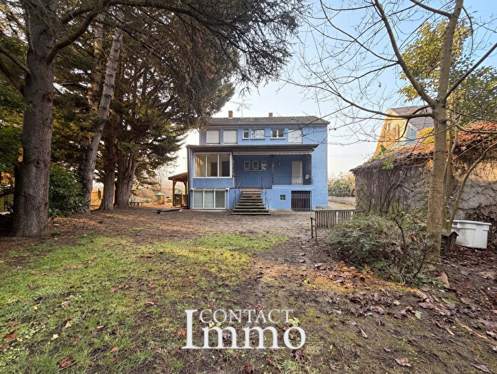 Maison à louer - Colmar, Maraichers - 6 pièces - 4 chambres