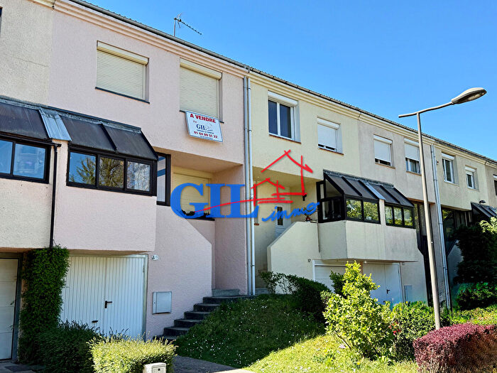 Maison 6 pièces à Savigny-le-Temple, Plessis la Forêt, à vendre