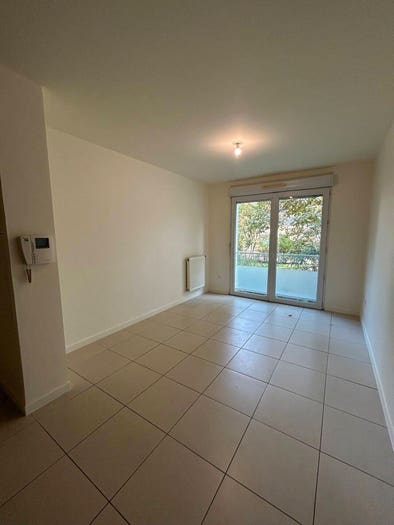 Appartement 2 pièces à Bordeaux-Lac, à louer