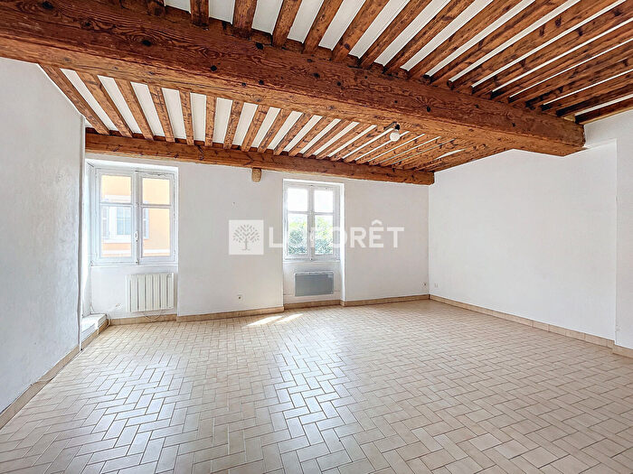 Maisons à vendre et appartements à louer - 1