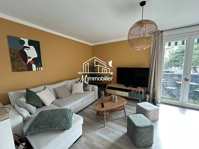 Appartement à louer - Ecarts, Narbonne - 4 pièces