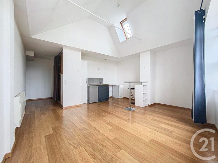 Appartement 1 pièce à Troyes, Gare, à vendre