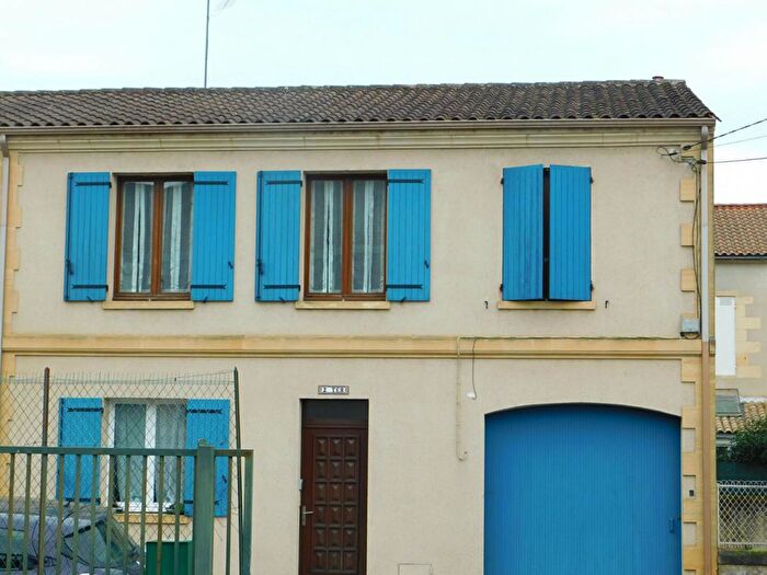 Maison à vendre - Bergerac, Centre-ville - 6 pièces - 4 chambres