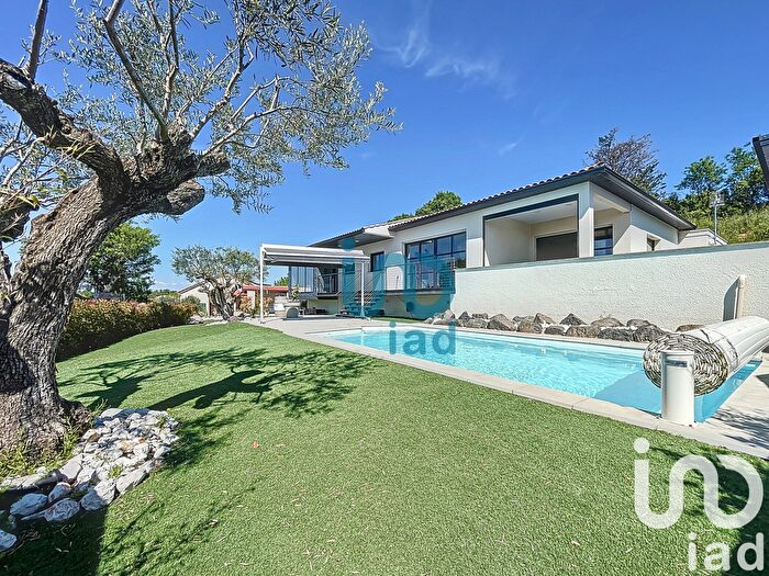 Maison à vendre - Corneilhan - 5 pièces - 4 chambres