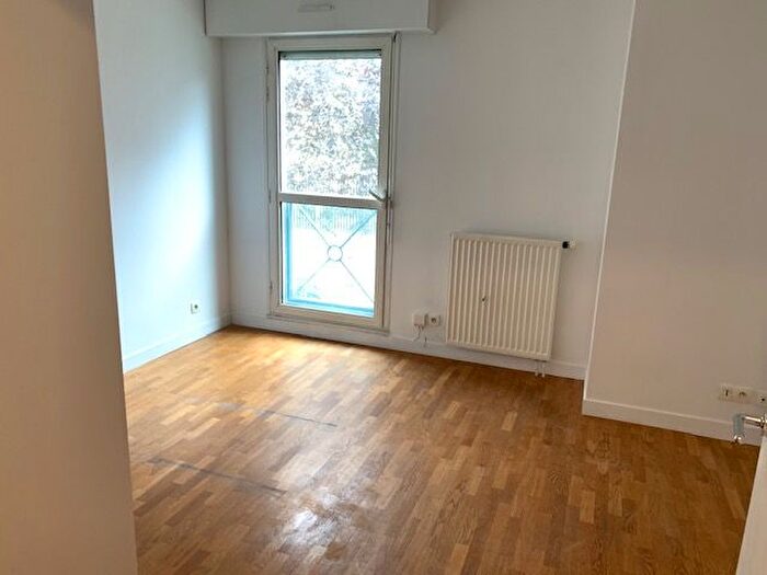 Appartement 1 pièce à Châtillon, Matisse, Pierrelais, à louer