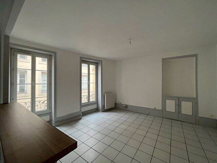 Appartement 2 pièces à Centre, Chalon-sur-Saône, à louer