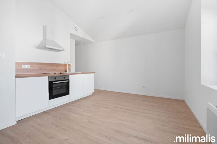 Appartement à louer - Montigny-lès-Metz, Centre-ville, Botanique - 2 pièces - 1 chambre