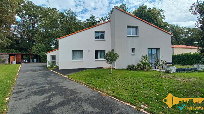 Maison à vendre - Basse-Goulaine - 6 pièces - 4 chambres