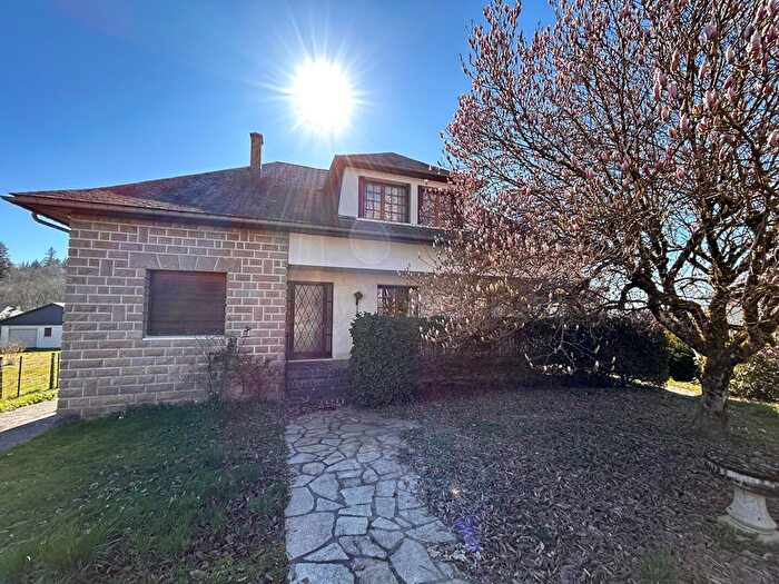 Maison 8 pièces à vendre à Meymac