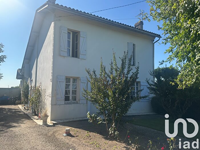 Maison à vendre - Mouliets-et-Villemartin - 5 pièces - 5 chambres