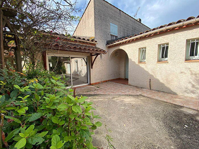 Maison à vendre - Castelnaudary - 6 pièces - 3 chambres