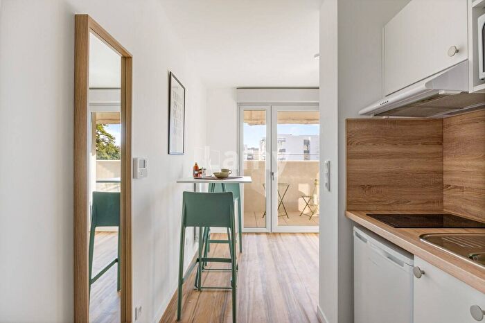 Appartement à louer - Grand Pigeon-Deux Croix-Banchais, Angers - 1 pièce