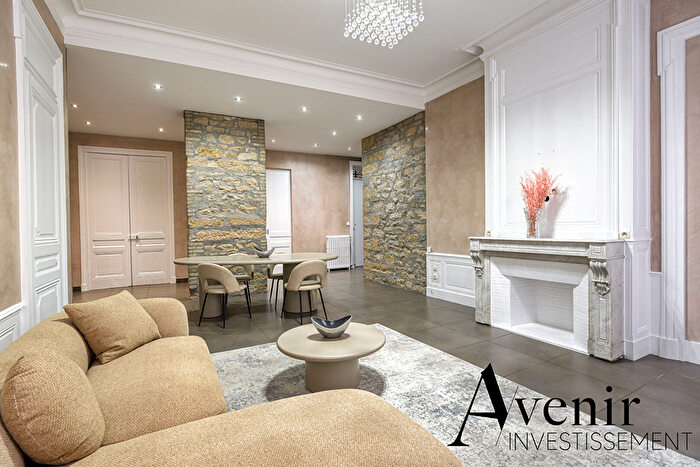 Appartement à louer - Lyon e , Tête dOr, Vitton - 3 pièces - 2 chambres