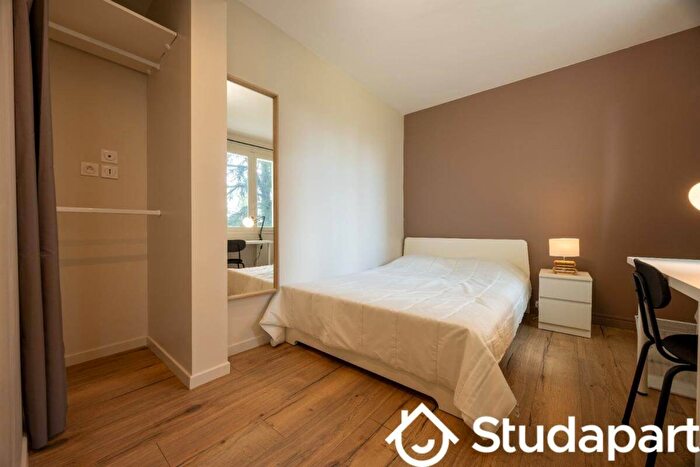 Appartement 1 pièce à louer - La Fauvette, Talence