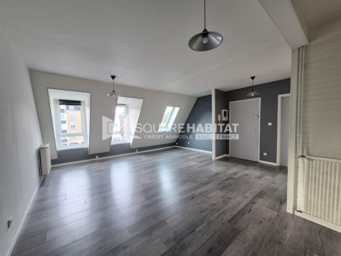 Appartement à louer - Saint-Omer, Centre historique - 3 pièces - 2 chambres