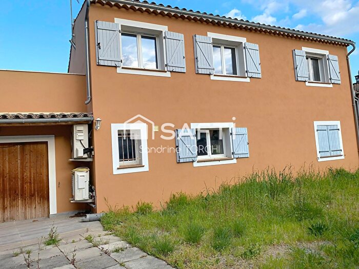 Maison à vendre - Vidauban - 5 pièces - 4 chambres