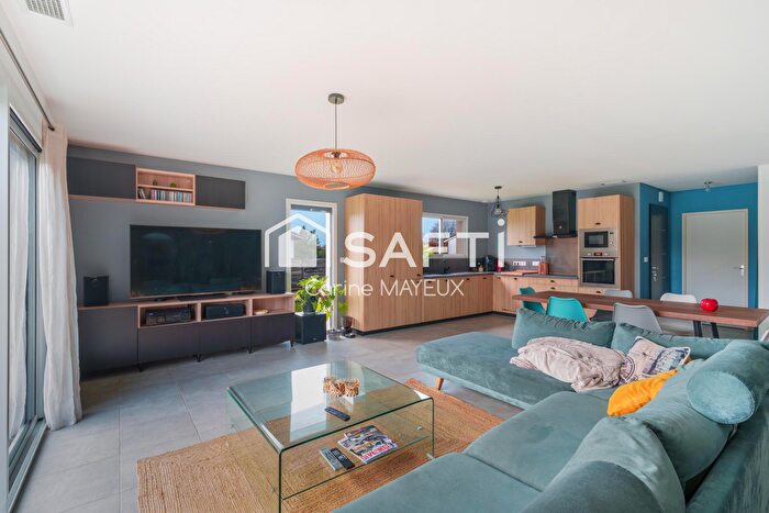 Maison à vendre - Montauban, Pays-Bas - 5 pièces - 4 chambres