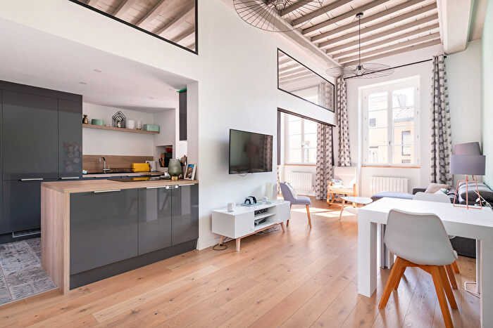 Appartement à vendre - Lyon e , Croix Rousse Est - 3 pièces - 2 chambres