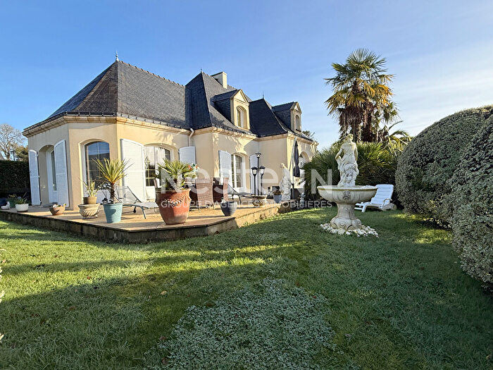 Maison à vendre - Locminé - 7 pièces - 5 chambres