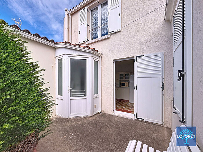 Maison à vendre - Les Sables-dOlonne, Les Roses, Route du Château dOlonne - 3 pièces - 2 chambres
