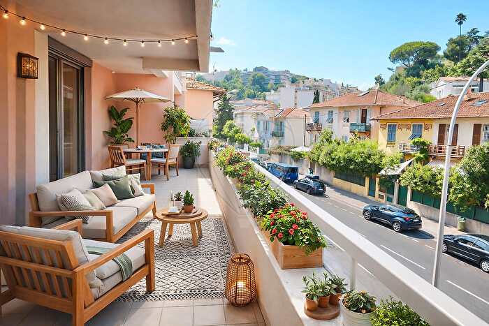 Appartement à vendre - Nice, Baumettes - 2 pièces - 1 chambre