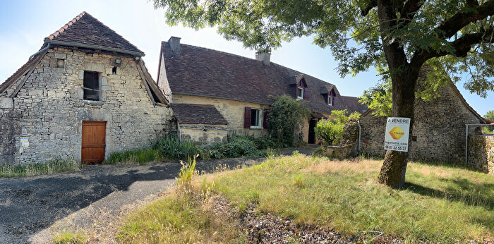 Maison à vendre - Loubressac - 8 pièces - 3 chambres