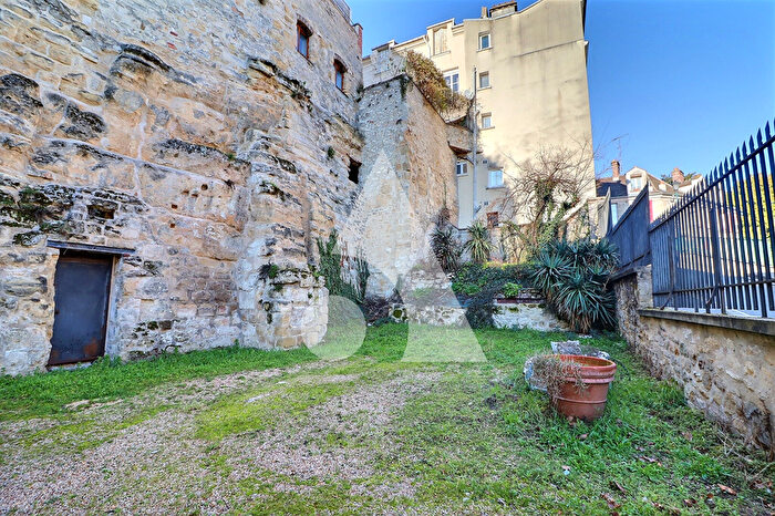 Maison à vendre - Pontoise, Centre-ville - 6 pièces