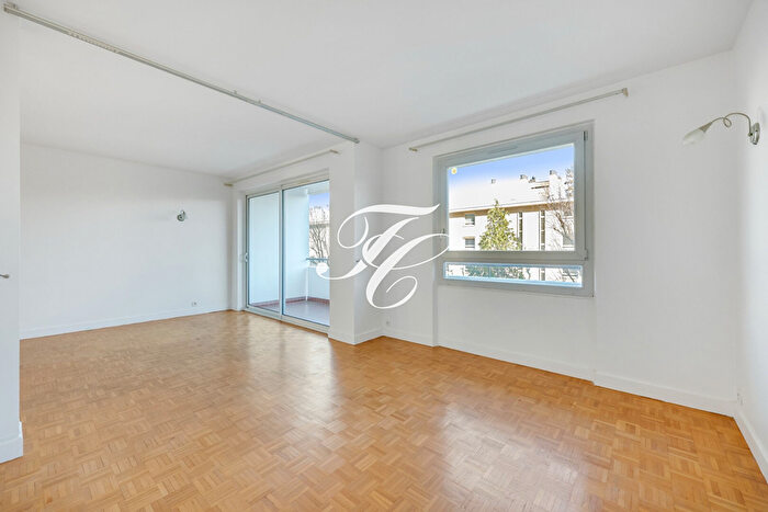 Appartement à vendre - Saint-Cloud, Fouilleuse, Val dOr - 4 pièces - 2 chambres