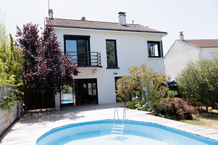 Maison à vendre - Nantes, Longchamp, Rond-Point de Rennes, Perverie, Américains - 9 pièces - 6 chambres